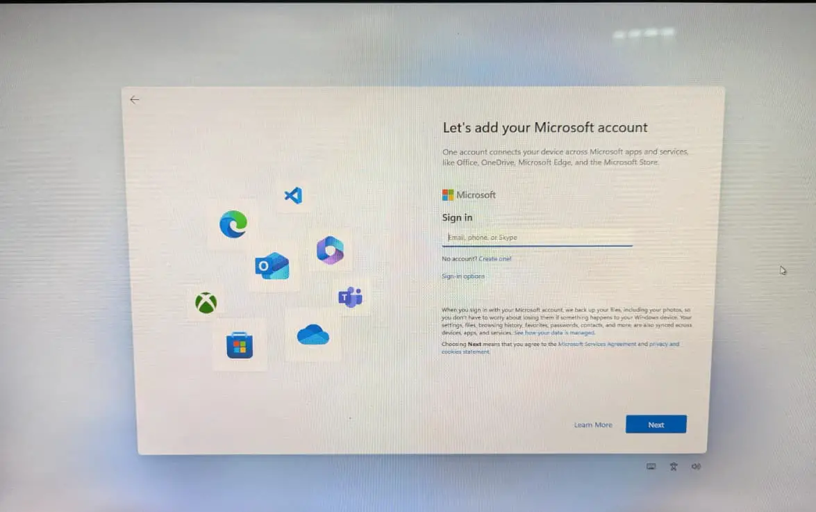 Windows 11 Lokal vs Microsoft Account: Mana yang harus Anda gunakan ...